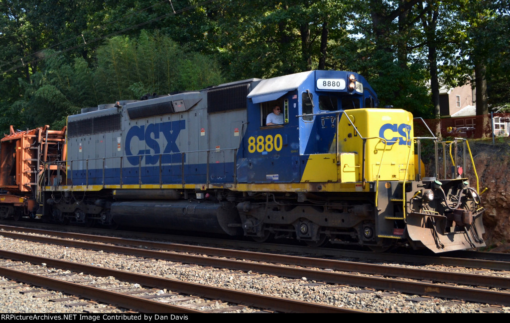 CSX 8880 W035
